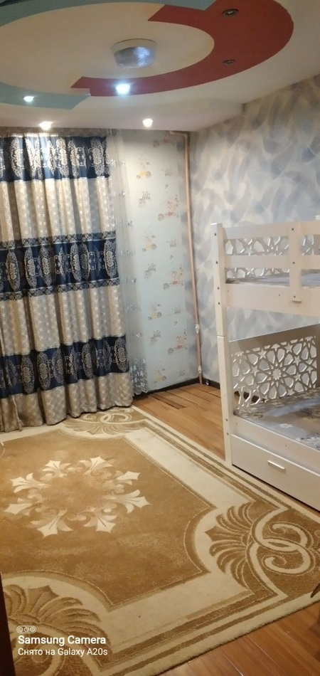 Чиланзар 8 квартал 3/1/4 Кирпичный дом, 2 балкона