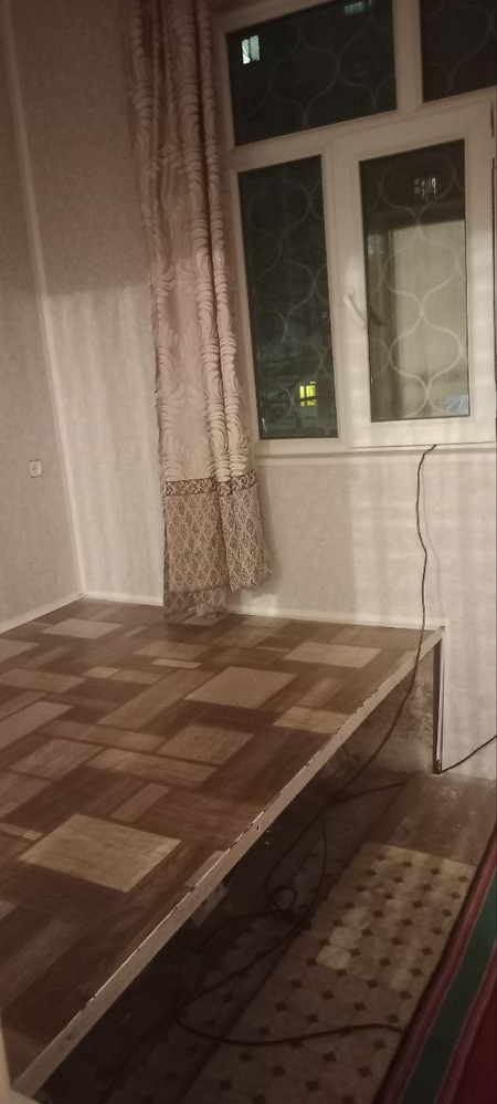 Sergeli 3 bekatga 10 minut sheriklikka kvartira bor! 1 kishiga