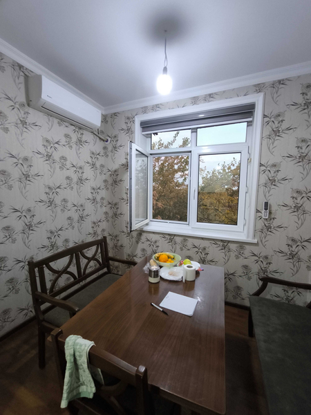 Продается квартира паркентский чизельный 4/3/4 улучшенка 90м²