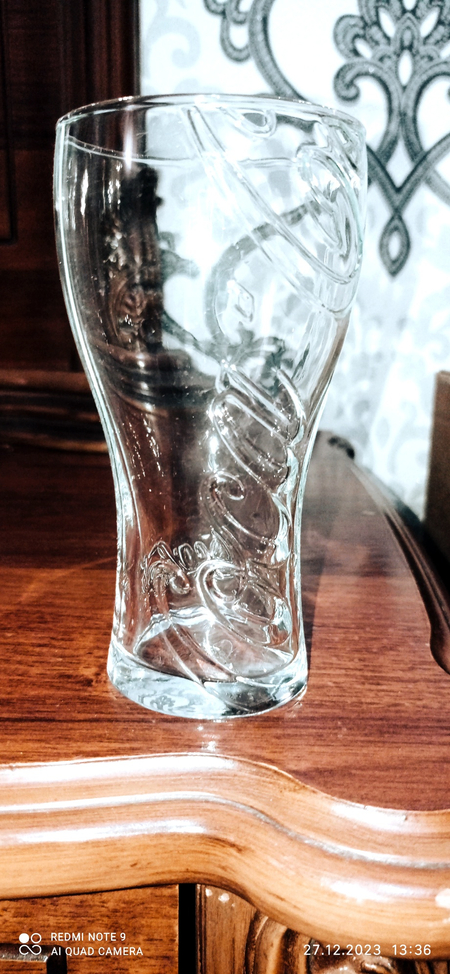 Coca cola stakanlar sotiladi