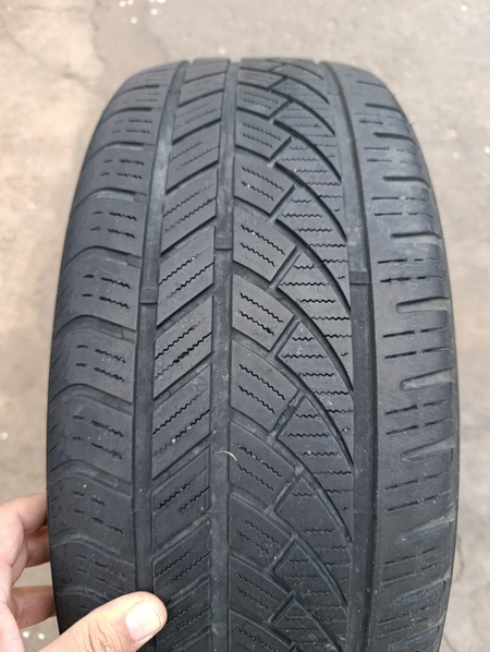 215/55R17  Copro