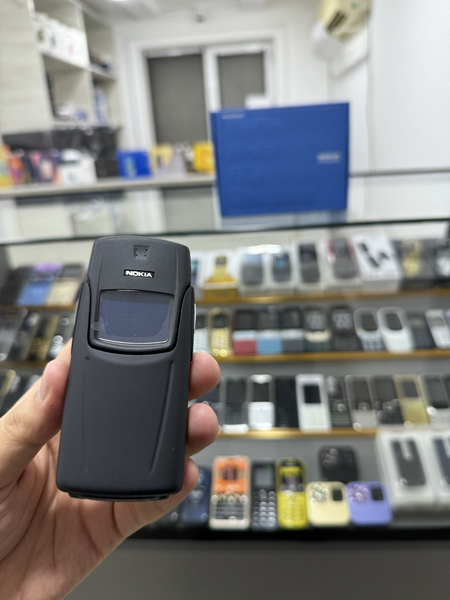 Nokia 8910 новый гарантия бор