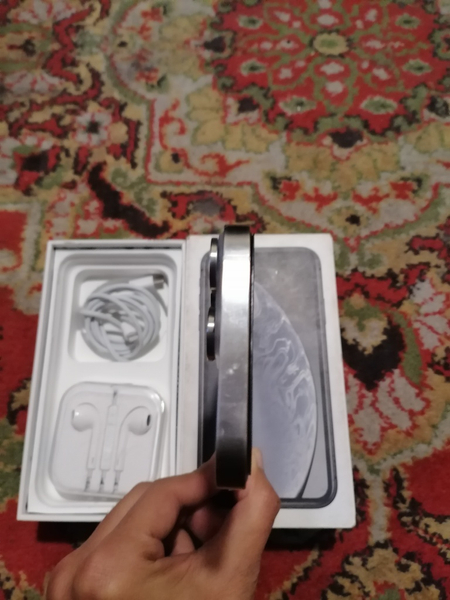 Iphone xr 15 qilgan sotiladi