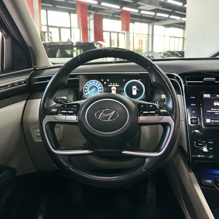Hyundai tucson 2L full
