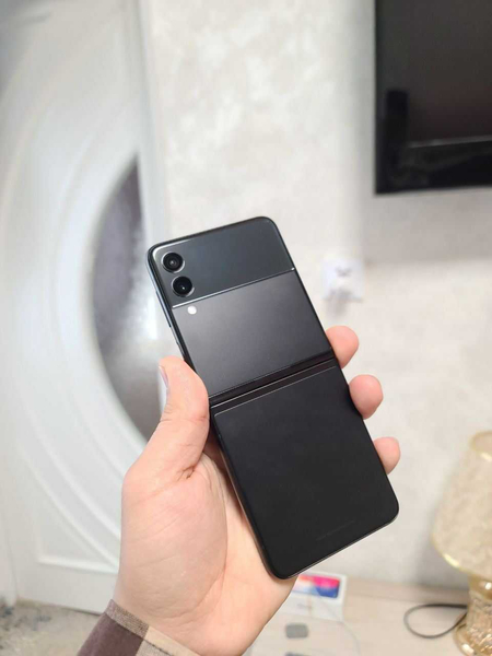 Z flip 3 xotirasi 8/256 gb