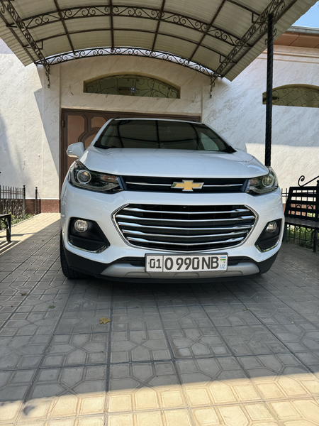 Tracker oq a/t ideal sostoyaniya 71.000 km yurgan bir qol