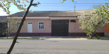 Hovli uy sotiladi, Ховли уй сотилади