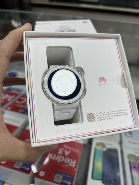 Huawei Watch GT 3 pro ceramic
