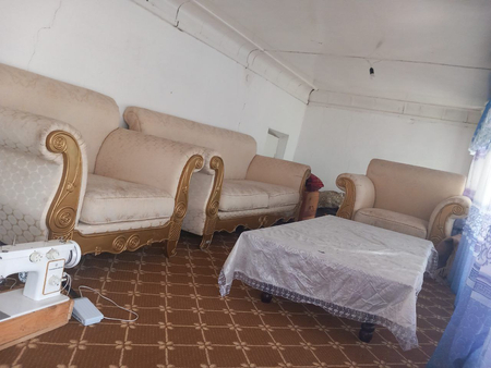 Divan kreslo xolati yaxshi