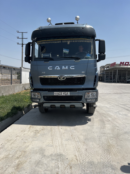 Тягач CAMC продается