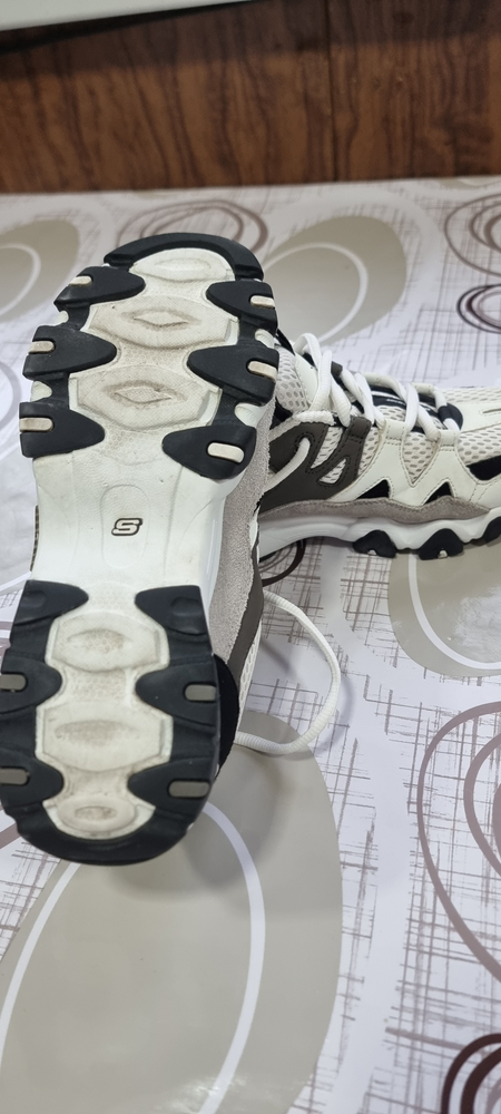 Кроссовки skechers