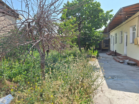 Продаётся земля под застройку дома на сергелях