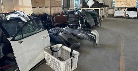 Leapmotor  c01 радной завадской цвет детали
