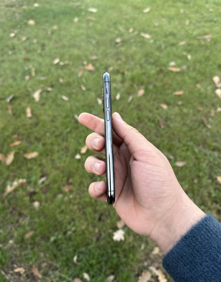 Iphone 11 pro sotilad sensr alwka ekran radnoy feys tru ton bor ayb yo