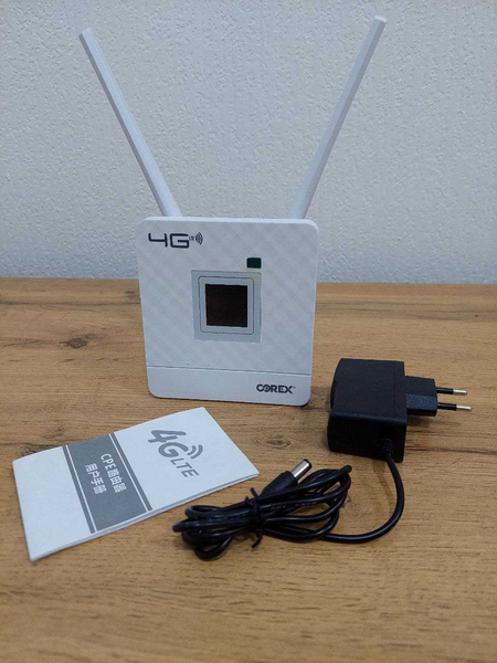 Corex 4G WiFi Router+LCD A9SW          (NT3653)