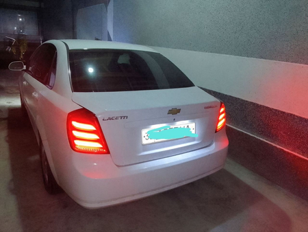 Лассети 1.8 2010