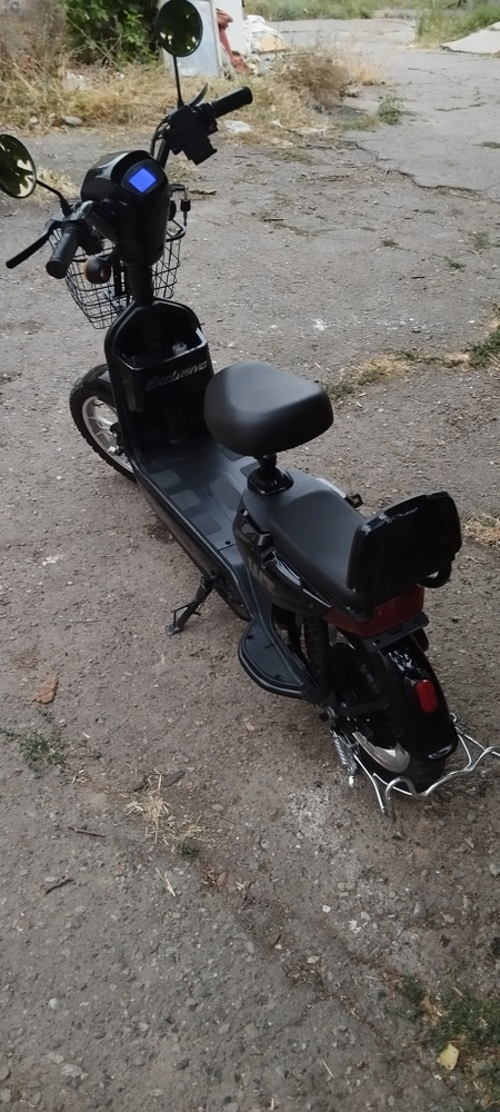 Elektro skuter sotiladi