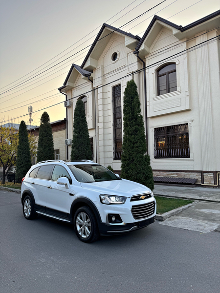 Captiva 3/4 Позиция 2014 Состаяние Идеално 100%Топтоза Пробег 173000km
