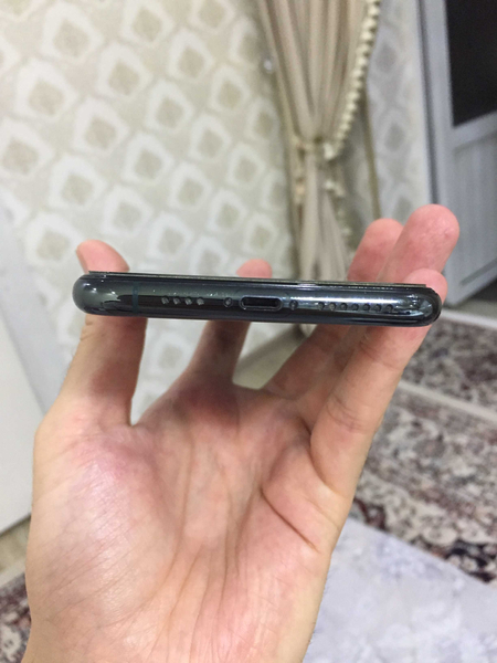 iPhone 11 ProMax 64 GB