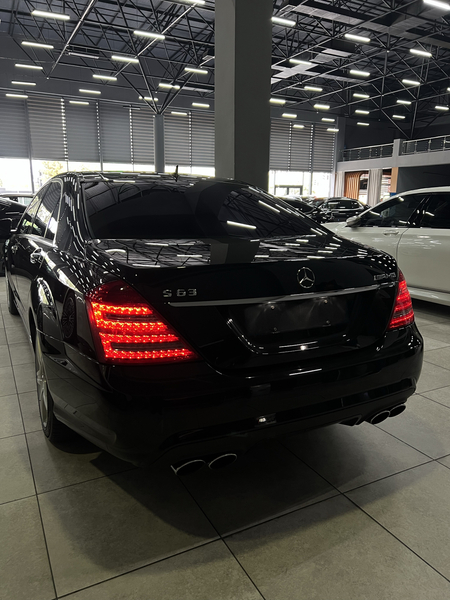 Продается S63 AMG w221