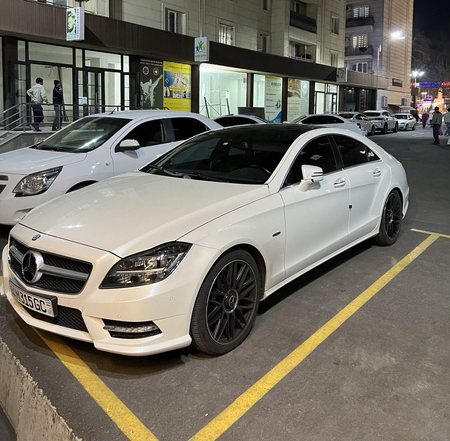 Продается Mersedes benz w218