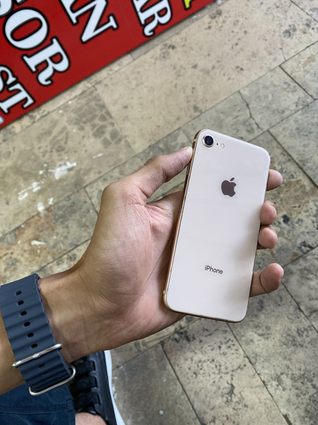 Iphone 8 64 gb 77