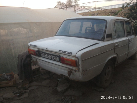 Vaz2106 83yil sotiladi