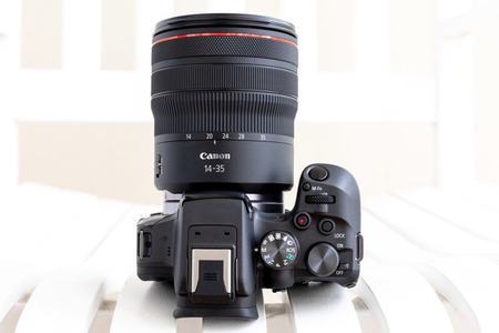 Canon R10 + RF18-45 new model