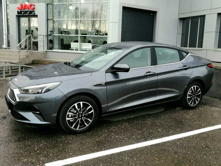 Jac J7 Liftback 2023 full