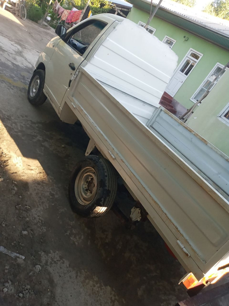 Changan labo sotiladi kami bor