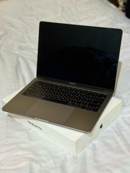 MacBook Pro 13