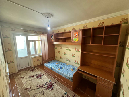 Сдаётся 3 х ком квартира в районе Фрунзе