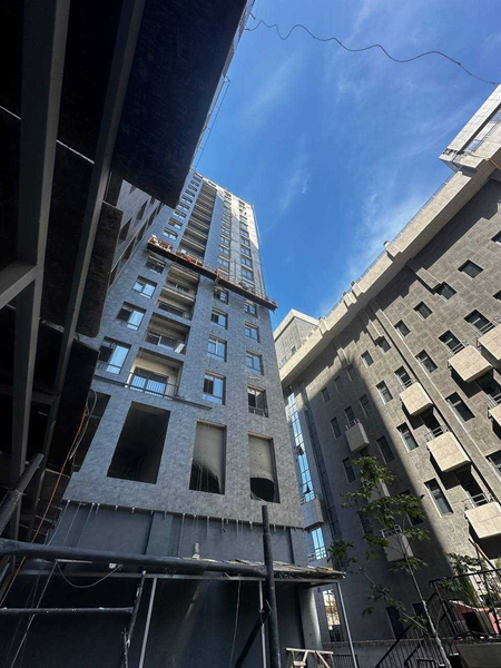 Новостройка ж/к Black Tower 27 м2 Центр 1/8/17  Глинка. Кичикбешагач