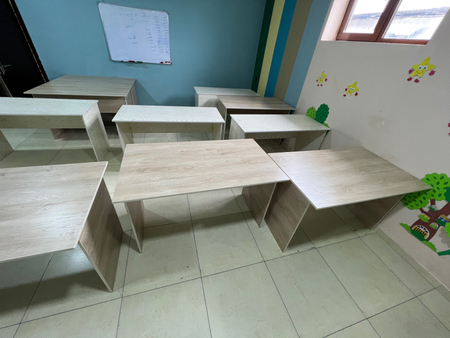 O’quv markaz partalari sotiladi