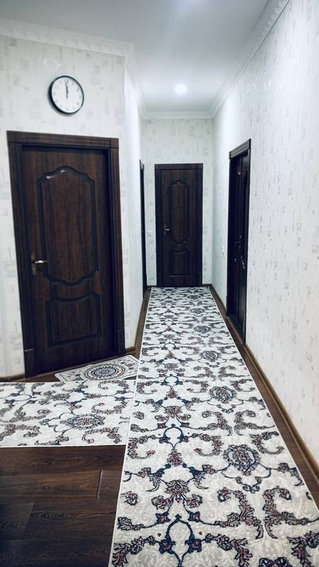 Qvartira  sotildi Bozor oldida