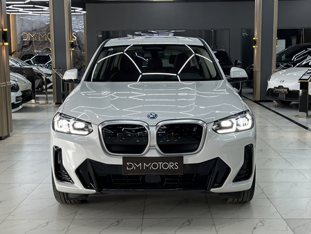 BMW iX3 белый в наличии и в рассрочку