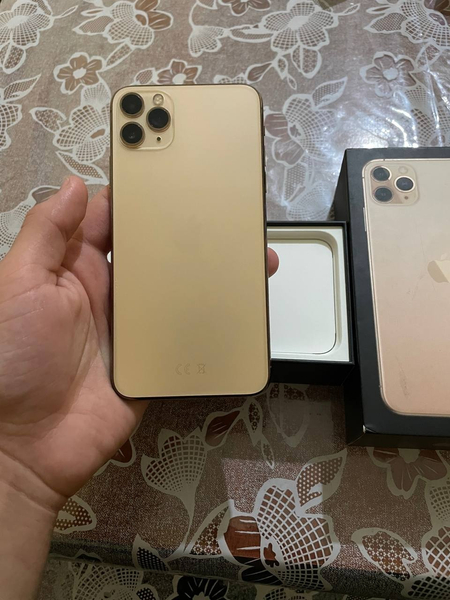 Iphone11 pro max 64gb 81%
