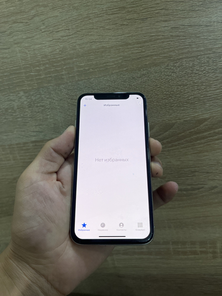 IPhone X 64GB          .