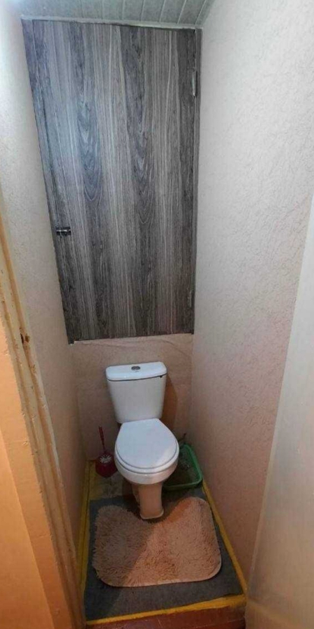 Срочно прадаётса квартиру Феруза ЭКО базар 1в2/3/4 бал 1*5×3
