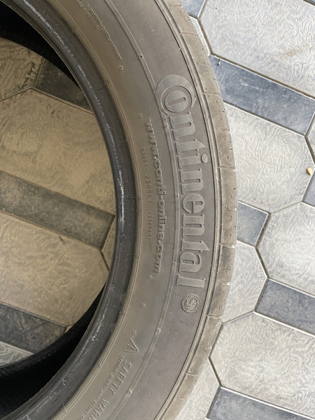 Продается шины Continental 215/55/18