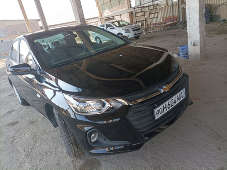 Chevrolet Onix 2-poz