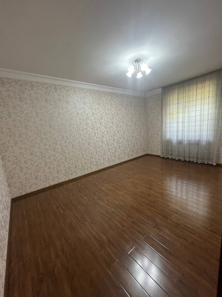Продаётся 4× комнатная В ЖК Бахт Касри