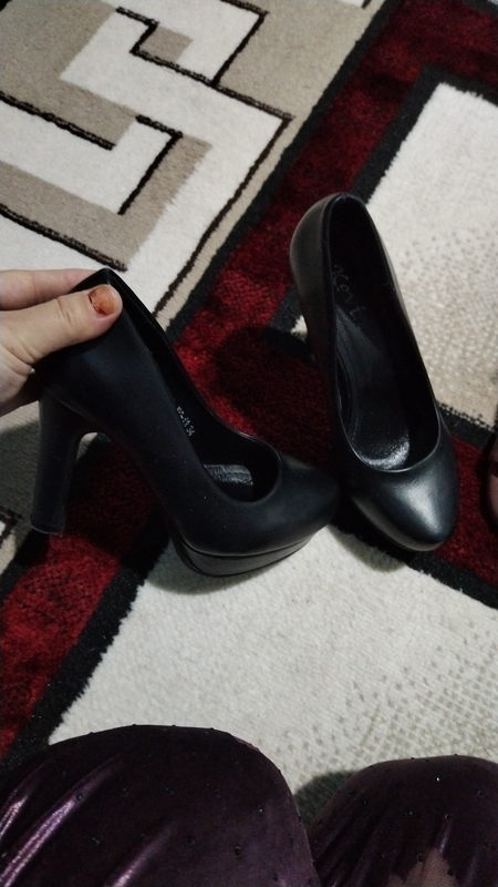 Qora Yangi tufli 34 razmer 100.000