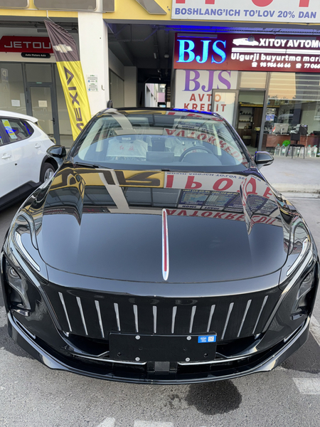 Hongqi EQM5 2024 restyling
