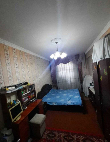 Продается квартира возле метро 2 беката