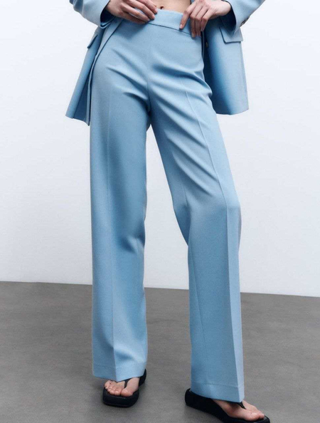 Классические брюки от Zara