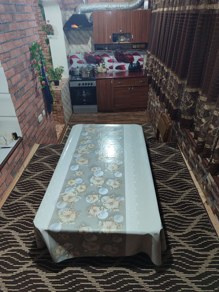 Srochni Yubileniy 9 Maktab yonida Dom sotiladi
