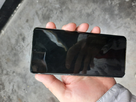 Samsung Galaxy S21 Ultra 120$
