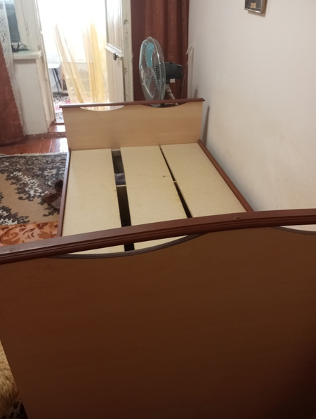 Продам кровать в хорошем состоянии