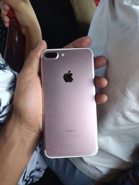 Samsung s10 plus sotiladi OBMEN iphone 7 7 plus ga